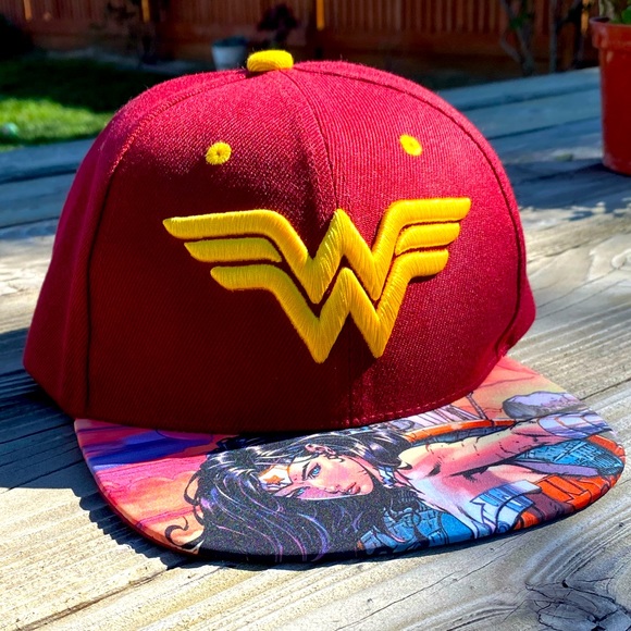 DC Comics | Accessories | Wonder Woman Snapback Hat | Poshmark